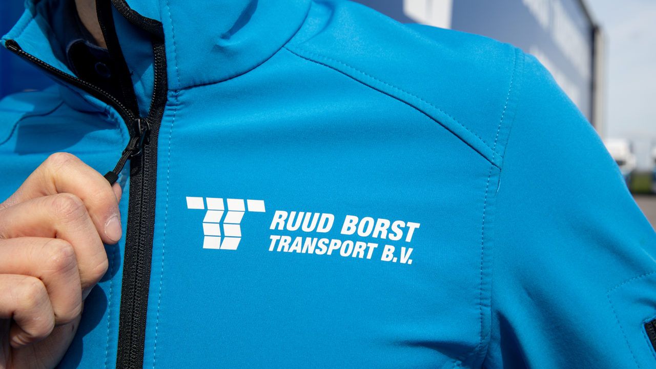 WORKING AT RUUD BORST TRANSPORT - Ruud Borst Transport